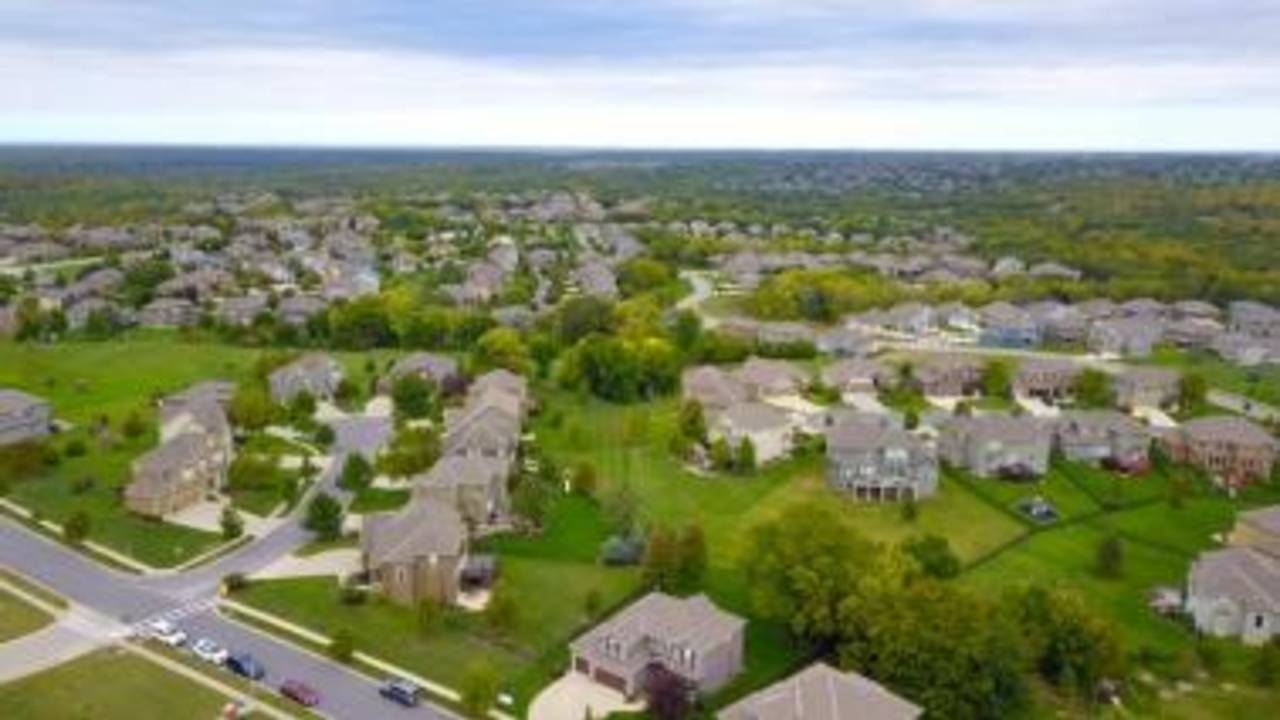6 Ways To Find the Right Neighborhood For Your Lifestyl