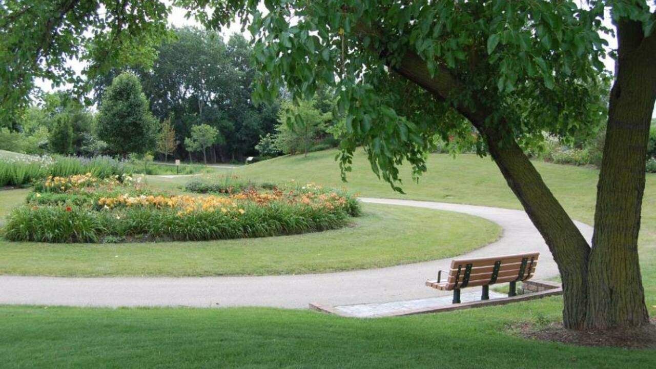 Streamwood IL - Village Information Profile