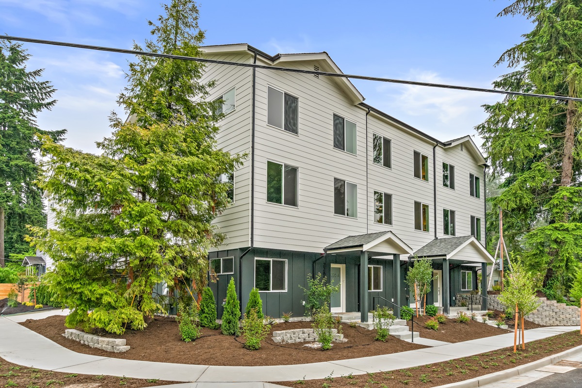 6 New Construction Townhomes in Shoreline on 180th