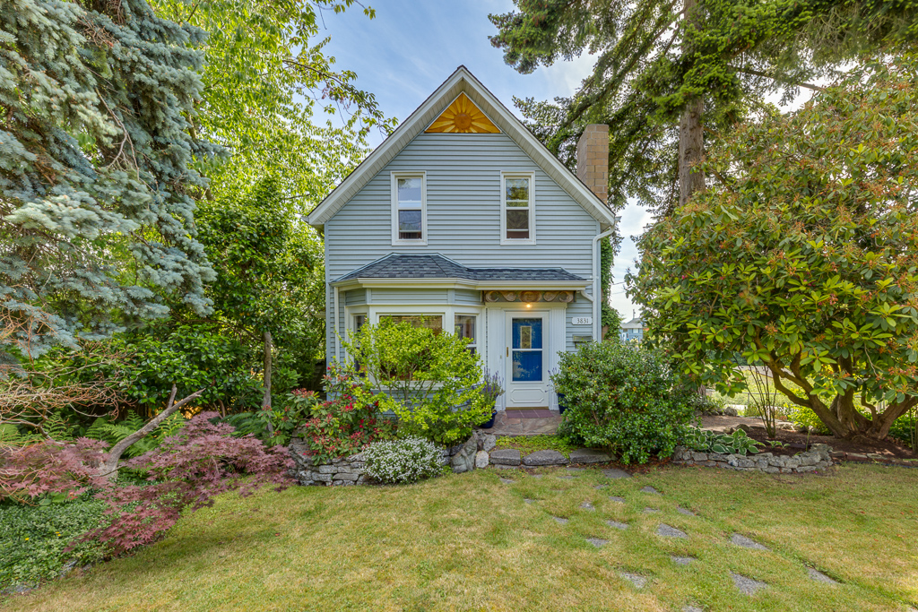 Darling Historic Craftsman Home