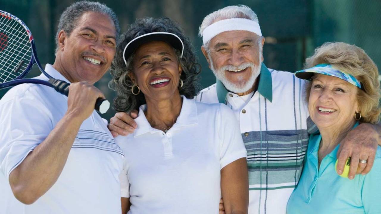 10 Benefits of Living in a 55+ Community