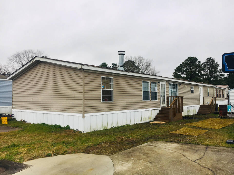 🈚 RENT to OWN 5 MOBILES 4 SWMH's 4bd- Summerville