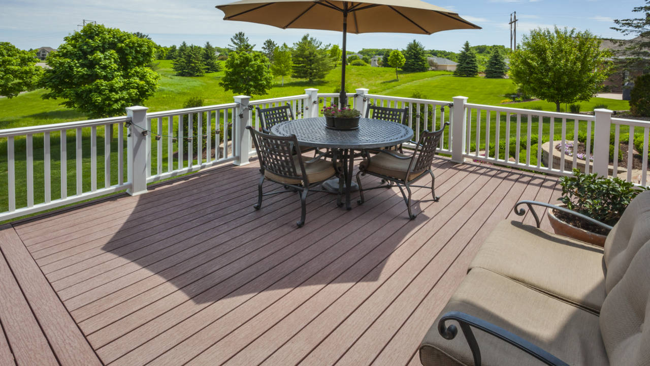 How Can Vinyl Decking Benefit You?