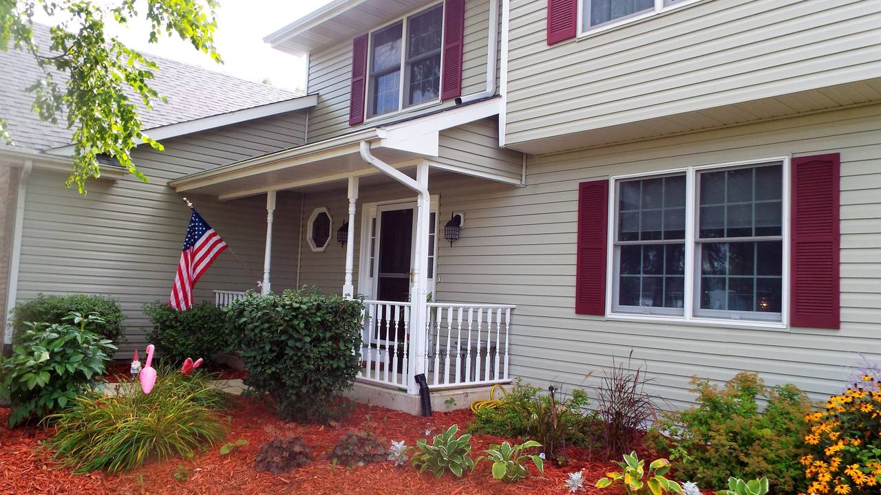 11910-247th Ave 4 Bedroom, 4 Bath - Stone Hedge - Salem