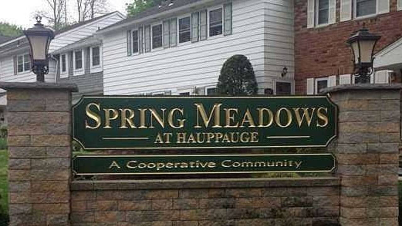 Spring Meadows Co-op At Hauppauge Long Island