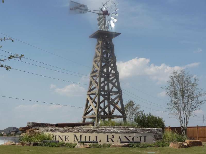 Pine Mill Ranch - Newer Katy Neighborhood