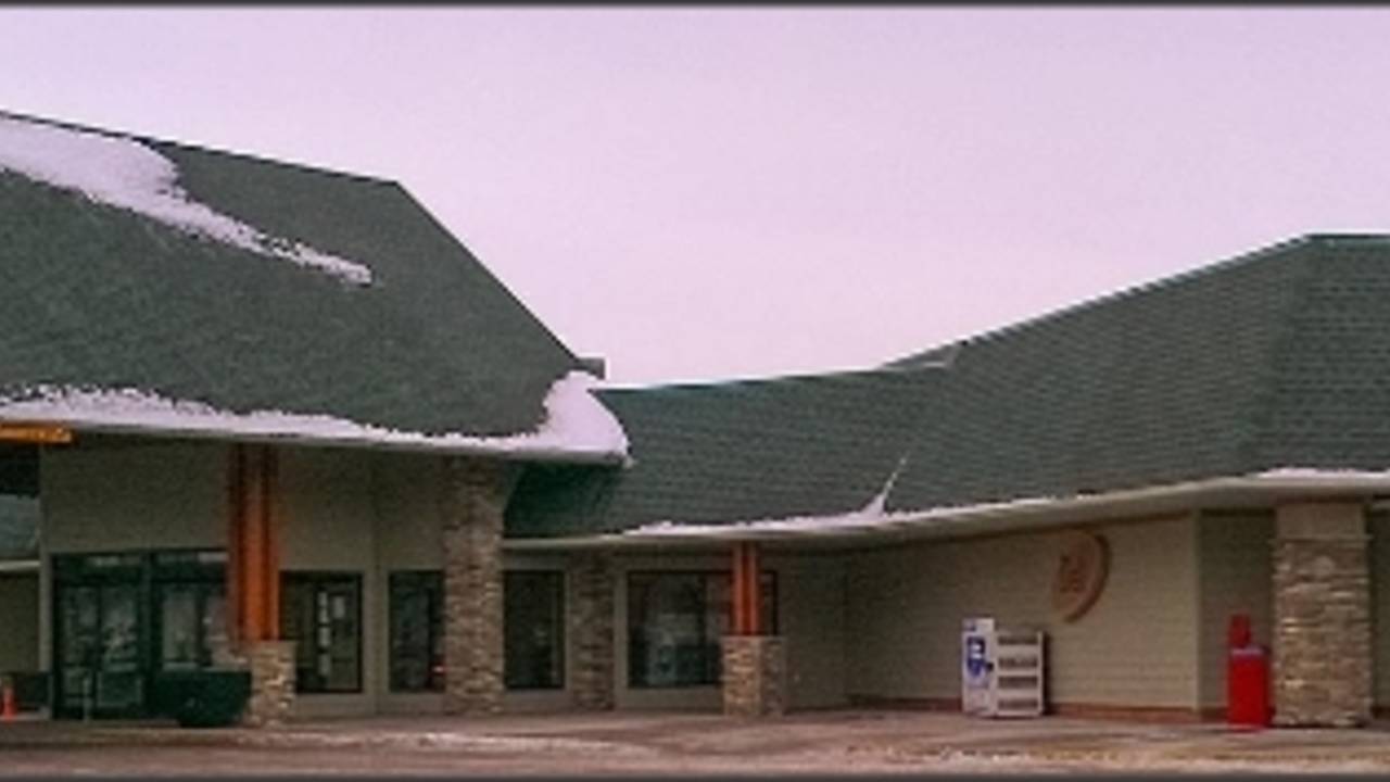 A Tour of the Arrowhead Shopping Center, Minot ND