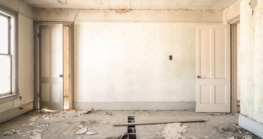What To Look For When Purchasing Distressed Properties