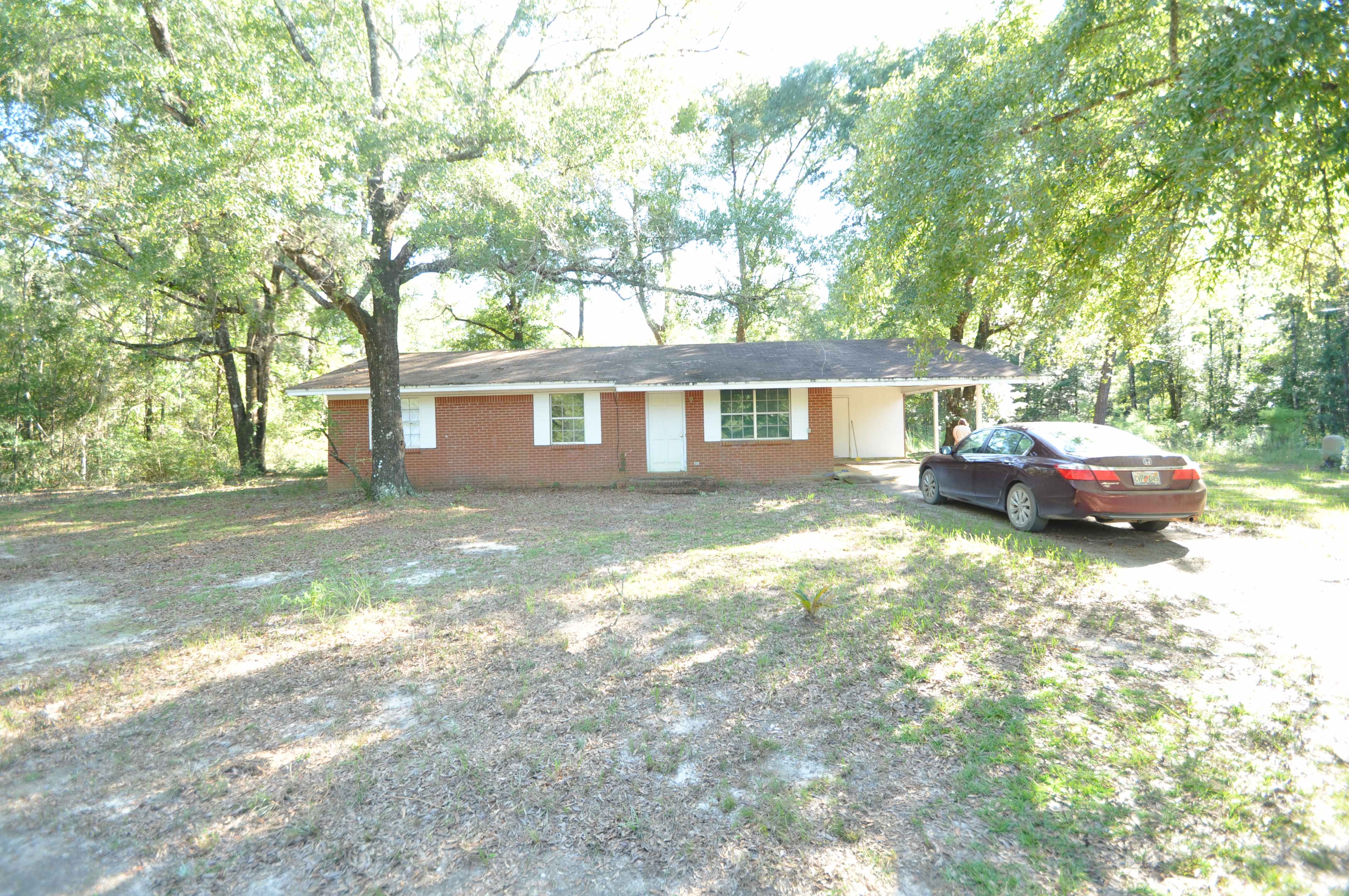 New Listing!! Awesome 3BR Brick Cottage!!