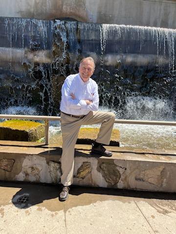 Move to Phoenix Near Arizona Falls, Camelback Mountain