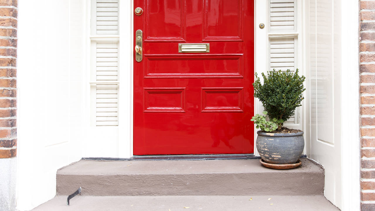 Door Knocking Success Tips for Real Estate Agents