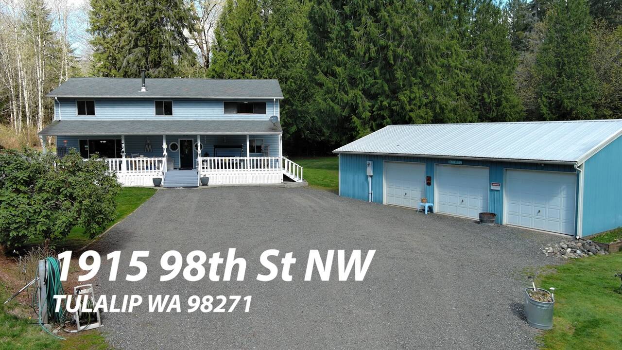 Country Living on 5 Acres with a Huge Shop and Room for